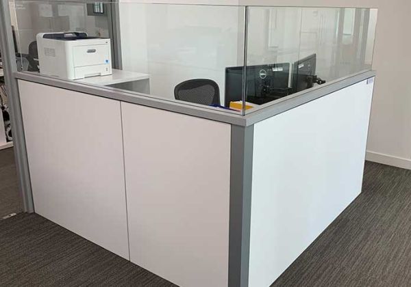 Modular Glass Desk Screens for Offices