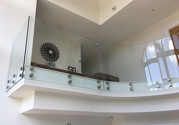 Elegant Button Fixing Glass Balustrade Systems